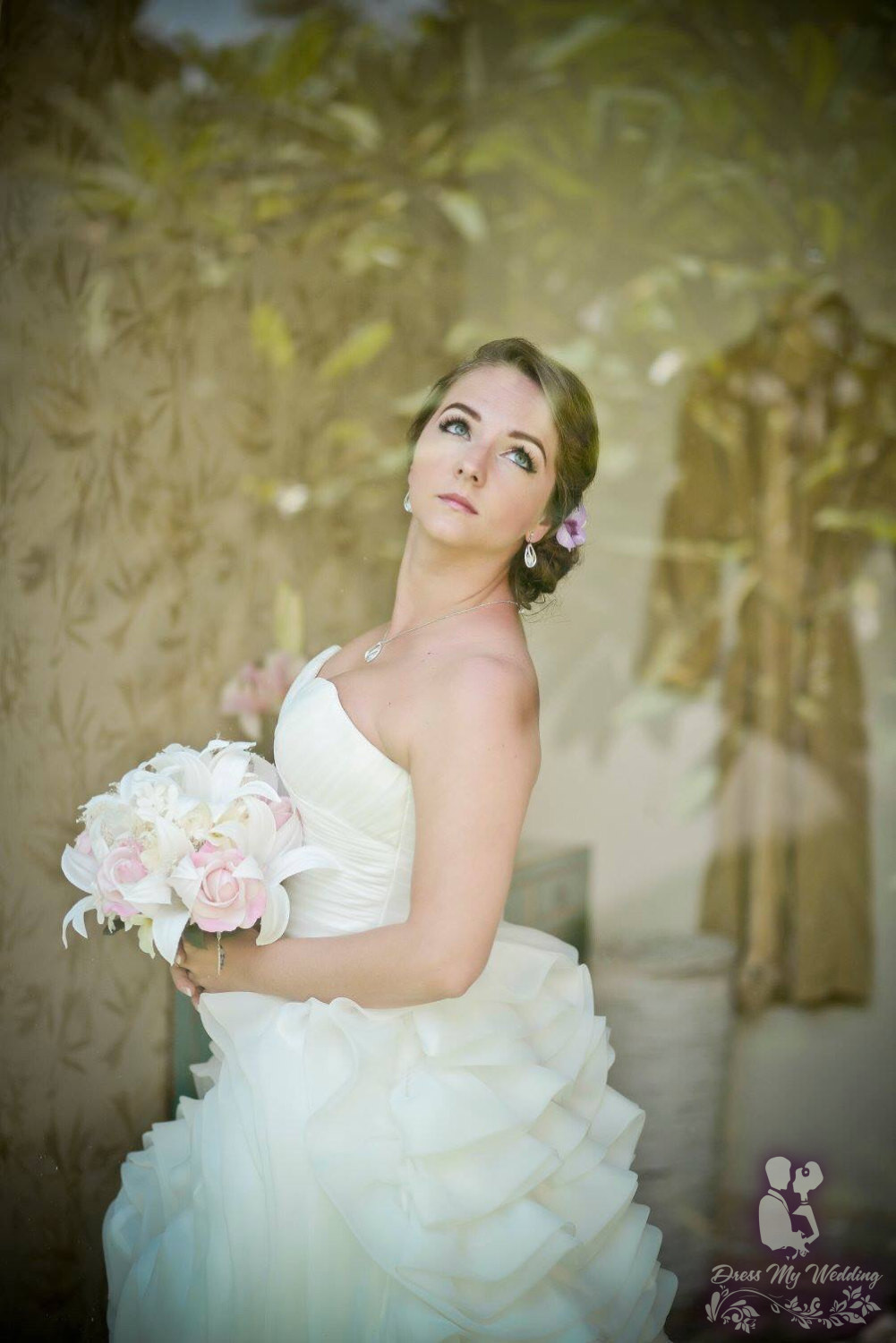 Dress My Wedding – Blush rose and Casablanca lily bouquet Dress My Wedding – Blush rose and Casablanca lily bouquet