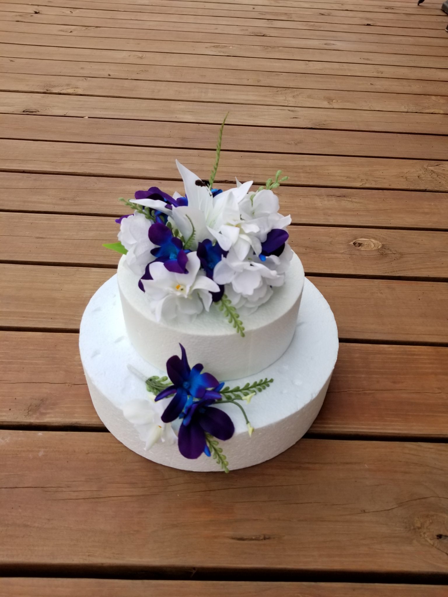 Dress My Wedding – Lily and orchid cake topper 2 pcs